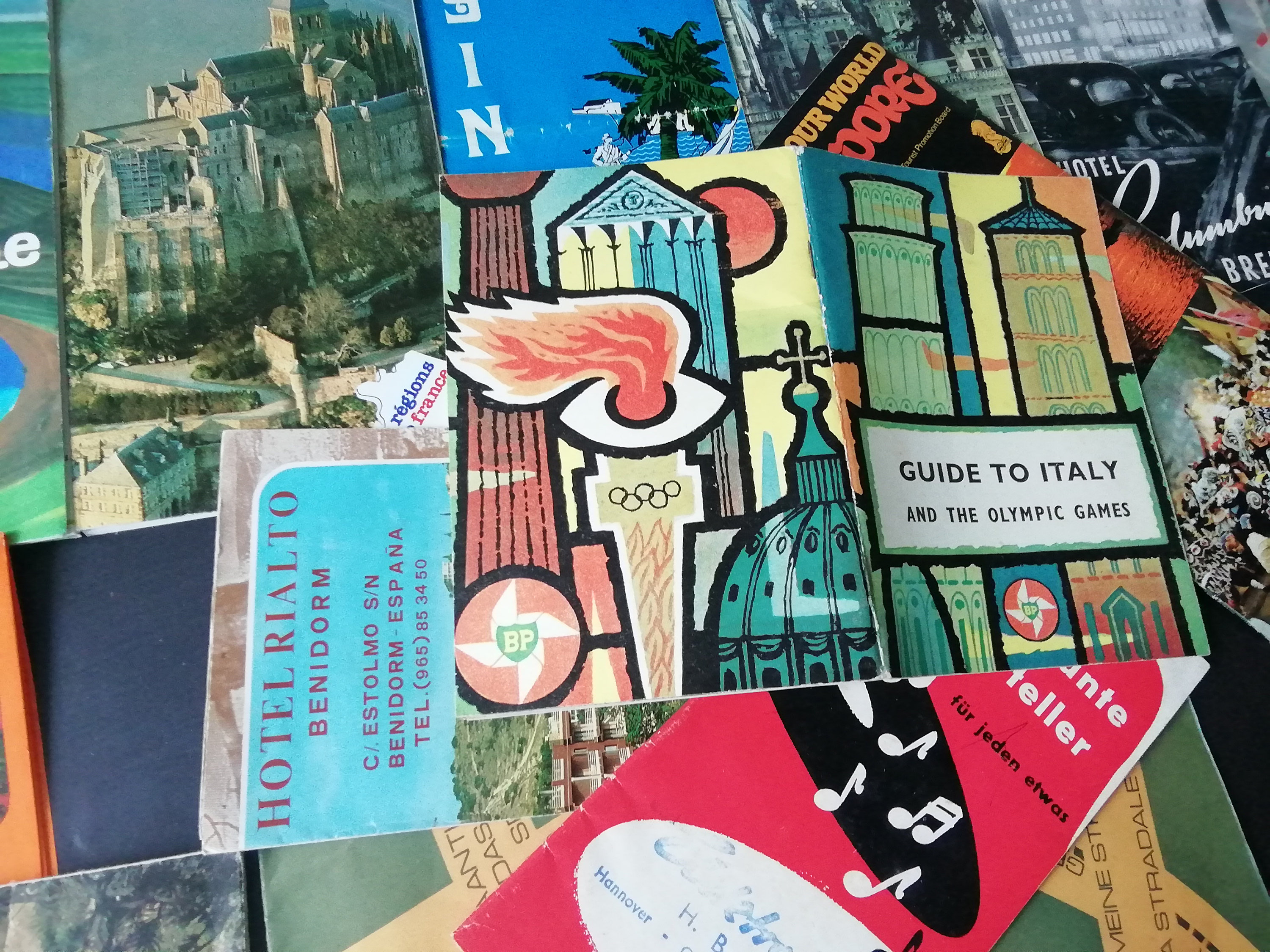 Vintage 60s/70s Hotel Brochures & City Maps: Nostalgic Memories for ...