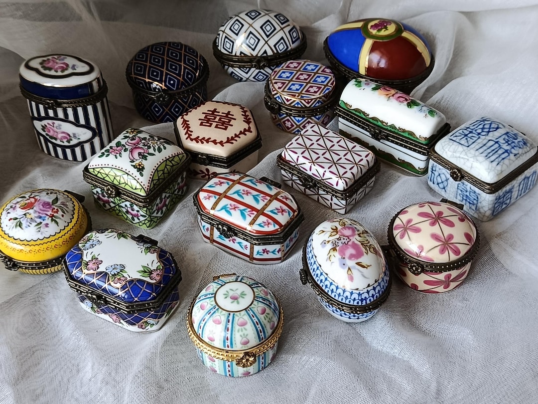 Vintage "Porcelain Art " Pill Box - Collection -French Fine Porcelain ...