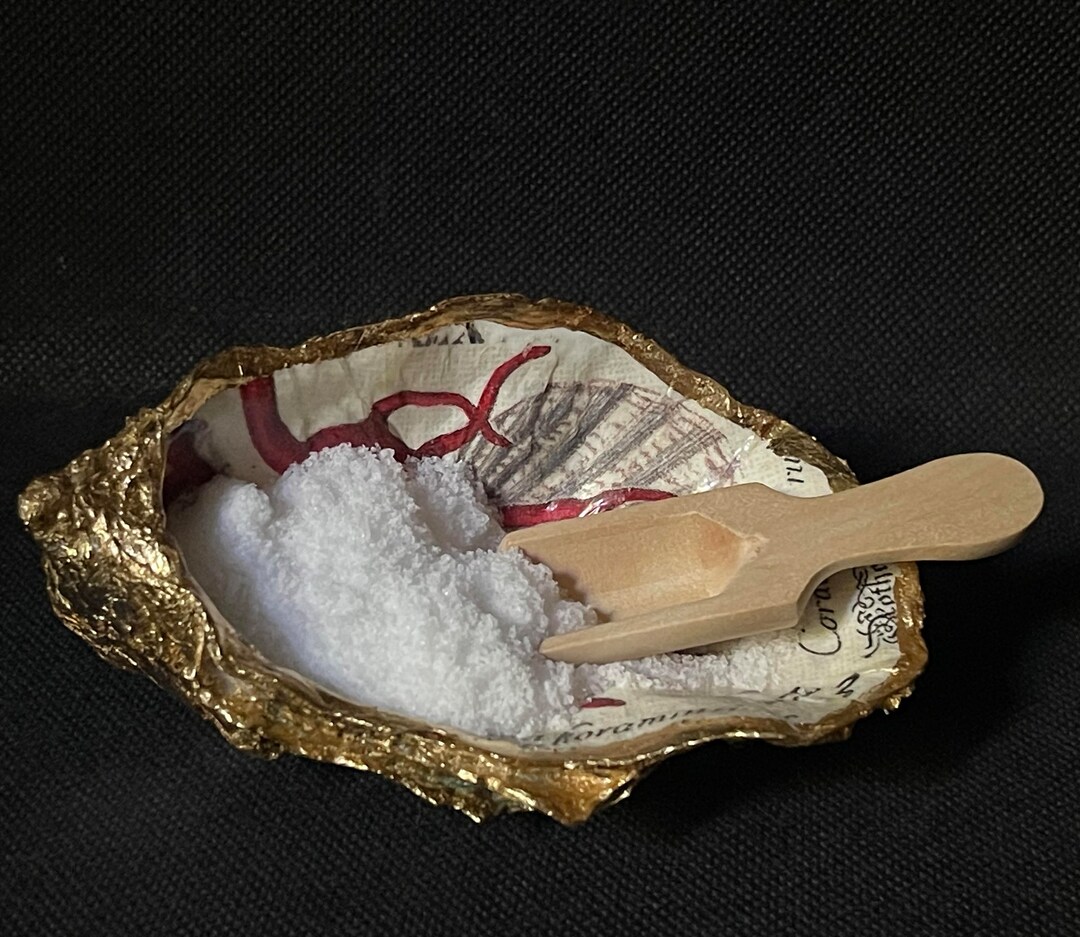 Gold Oyster Shell Salt Cellar: Coastal Wedding Decor With Spoon - Etsy
