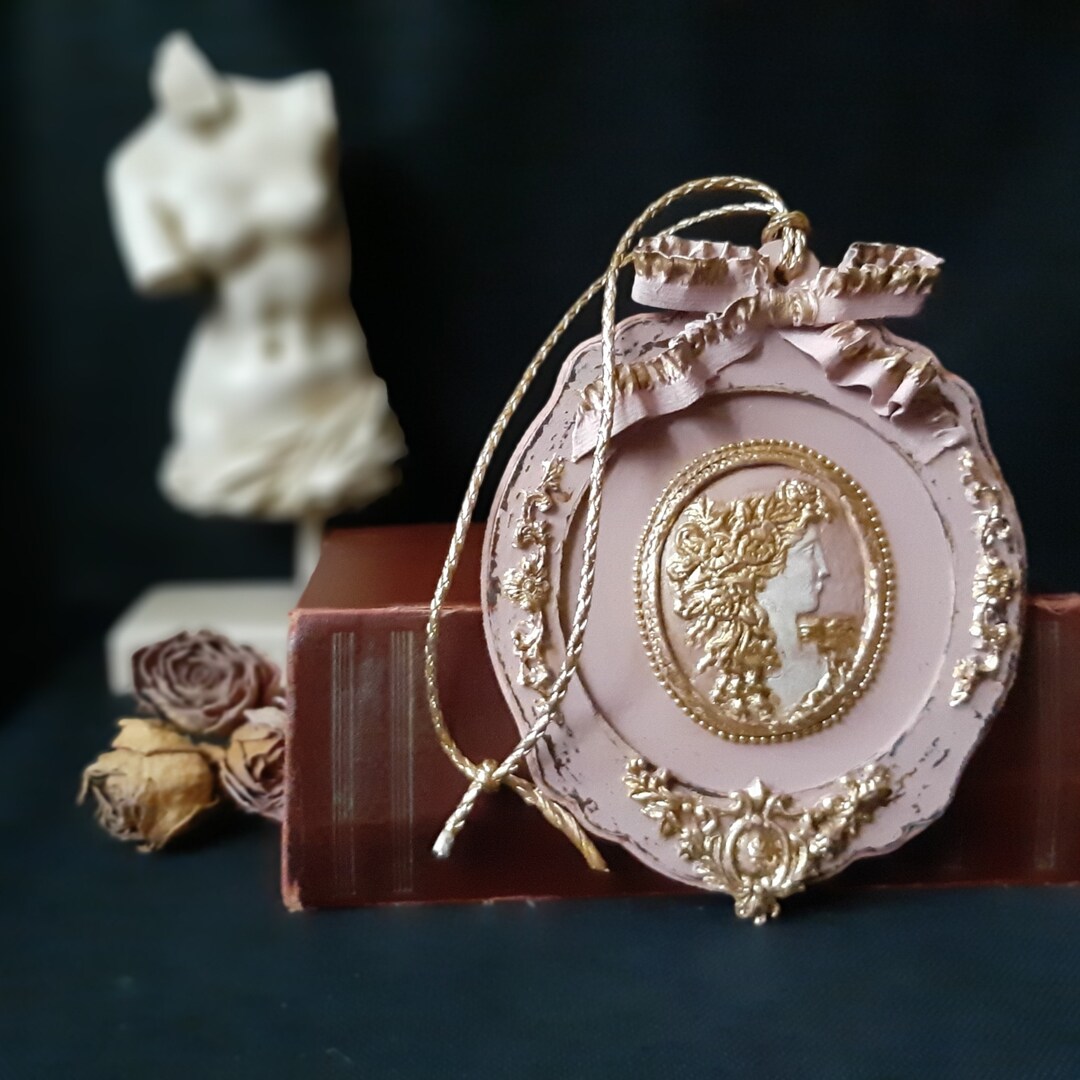 Aesthetic Wall Decor Shabby Chic Wall Hanging Decor Royalcore Cottage ...