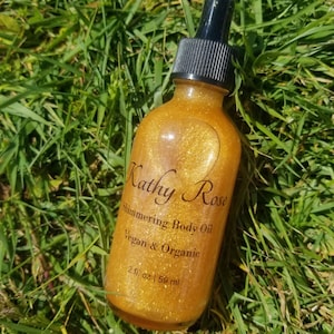 Shimmer Body Oil, Illuminating Body Oil, Gold Sparkle Gold, Massaging ...