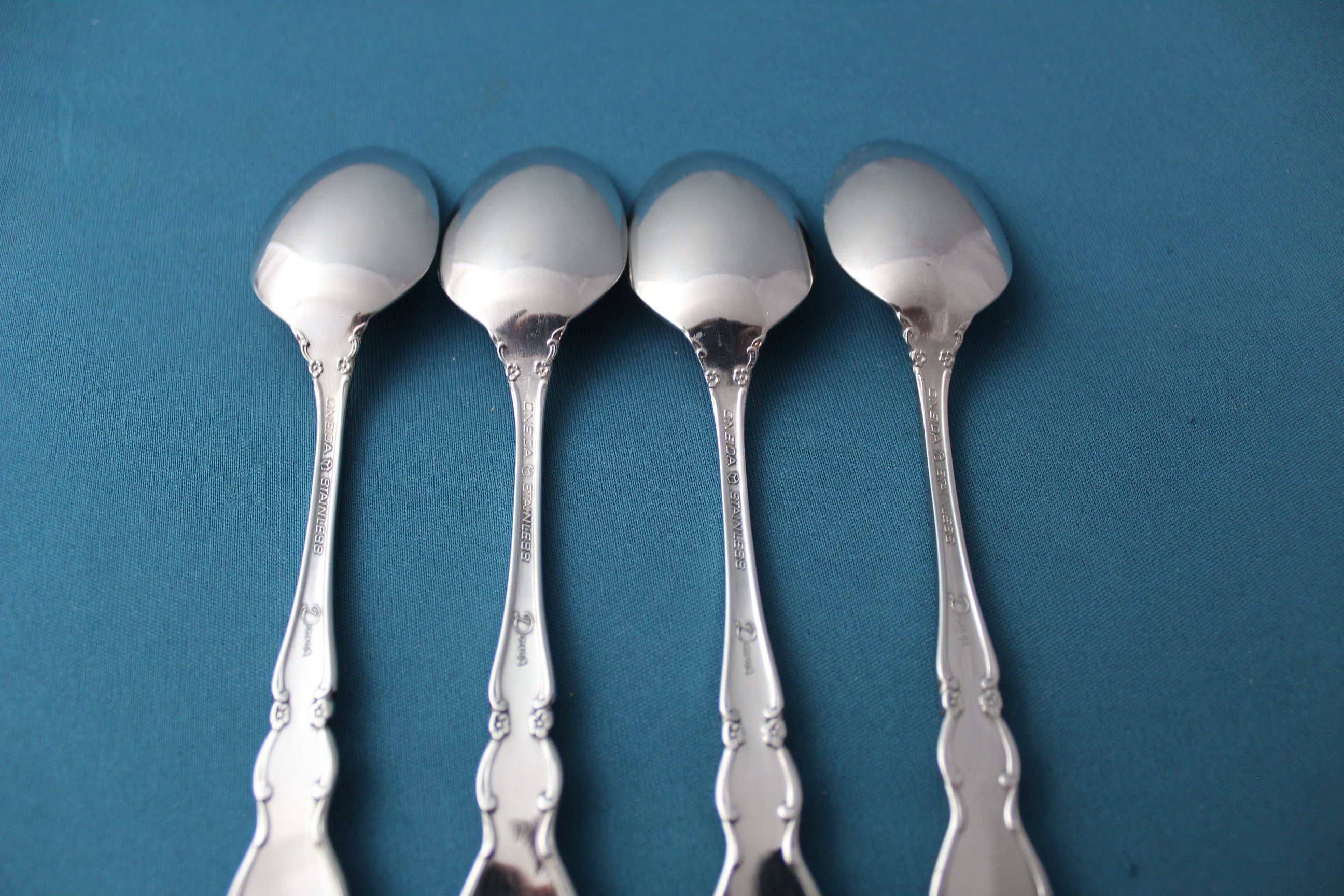 4 Teaspoons Oneida DOVER GLOSSY Stainless CUBE 6" - Etsy