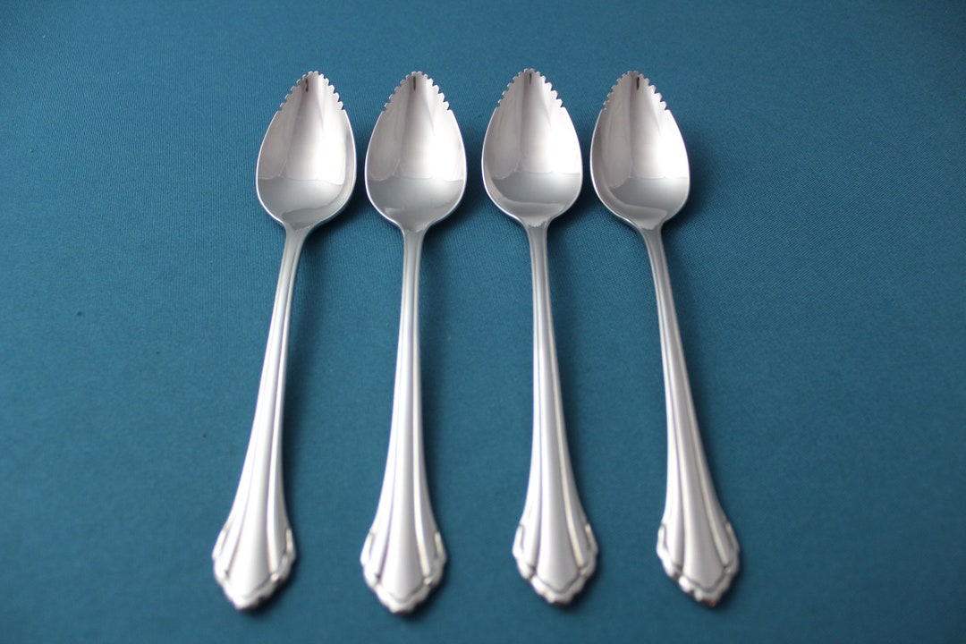 4 Fruit Orange Grapefruit Spoons Oneida Community CLARETTE Stainless 5 ...