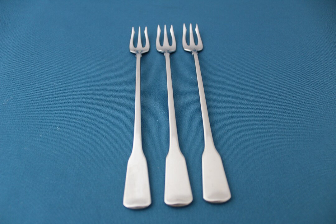 3 Cocktail Seafood Forks Oneida AMERICAN COLONIAL CUBE Satin Stainless ...