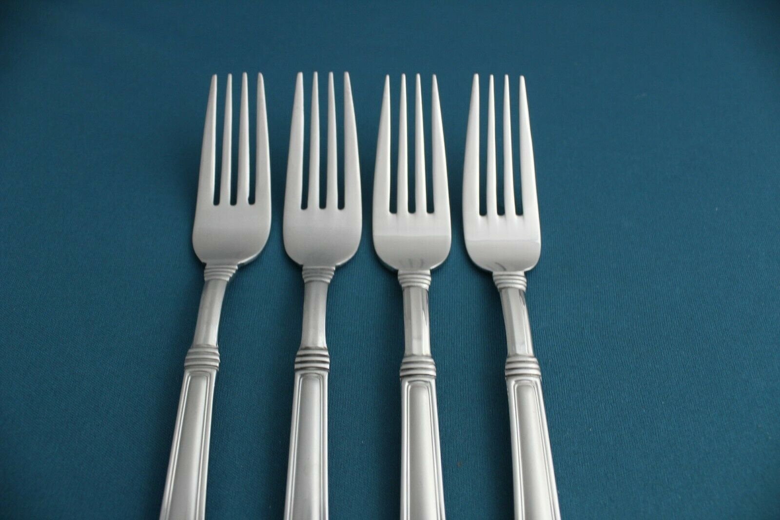 4 Dinner Forks Pfaltzgraff SATIN PROVIDENCE 18/8 Stainless China 7 3/8 ...