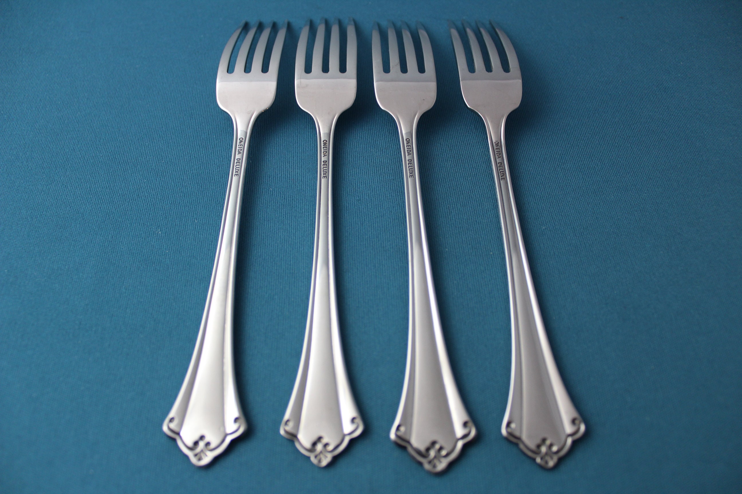 4 Dinner Forks Oneida Deluxe ANTICIPATION Stainless LIGHT USE 7 1/2 - Etsy