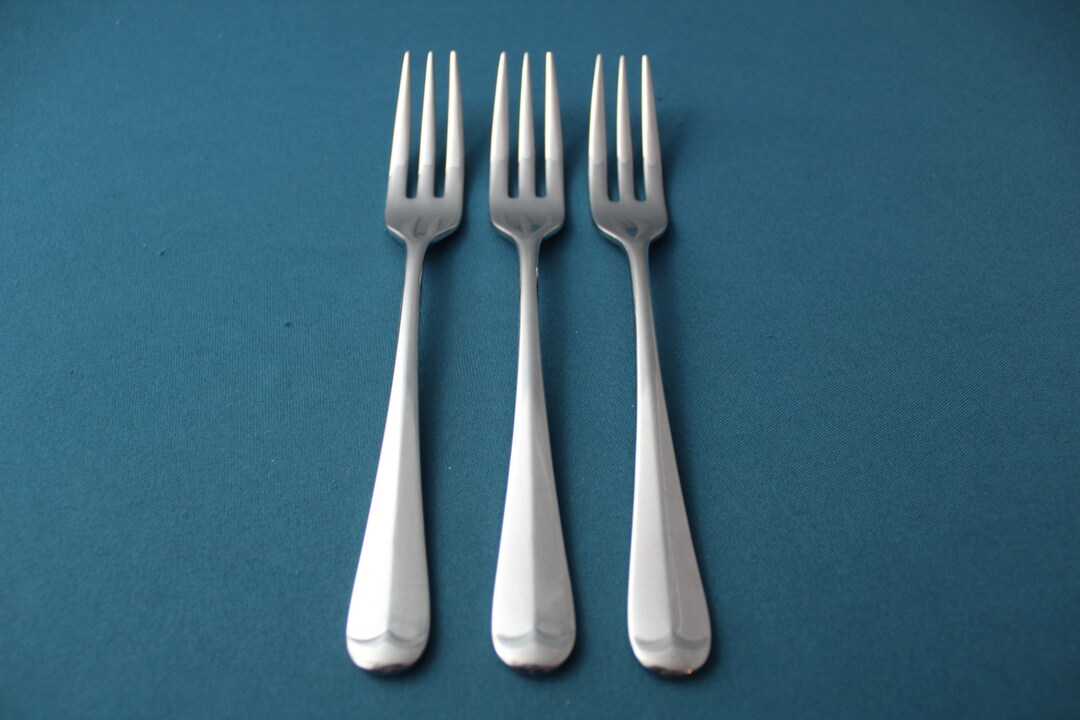 3 Salad Forks 3-tine Georgian House AMERICAN ANTIQUE 18/8 Stainless ...