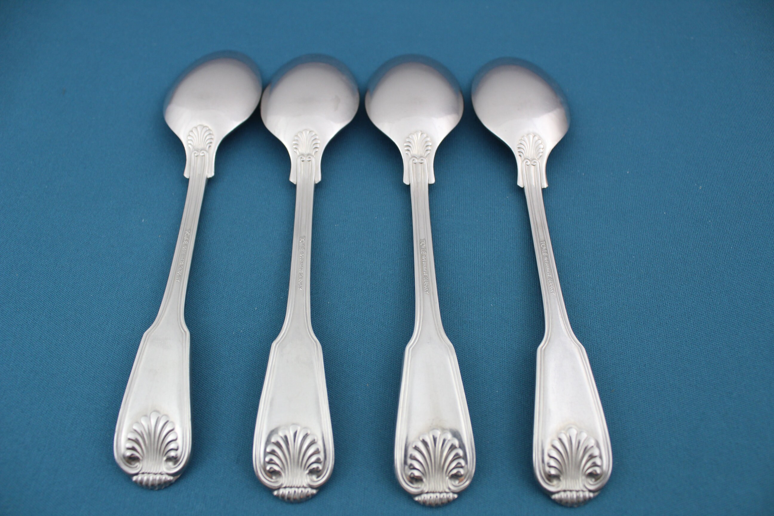 4 Place Oval Soup Spoons Towle LONDON SHELL 18/8 Stainless Germany 7 1/ ...