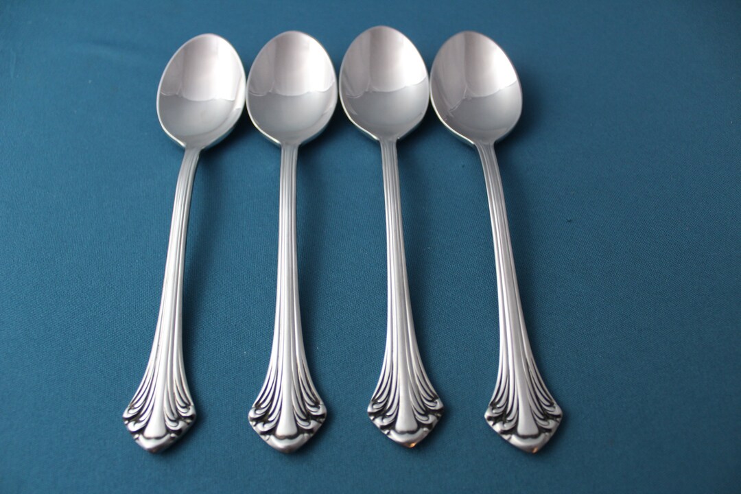 4 Place Oval Soup Spoons Towle COLONIAL PLUME 18/8 Stainless Germany 7 ...