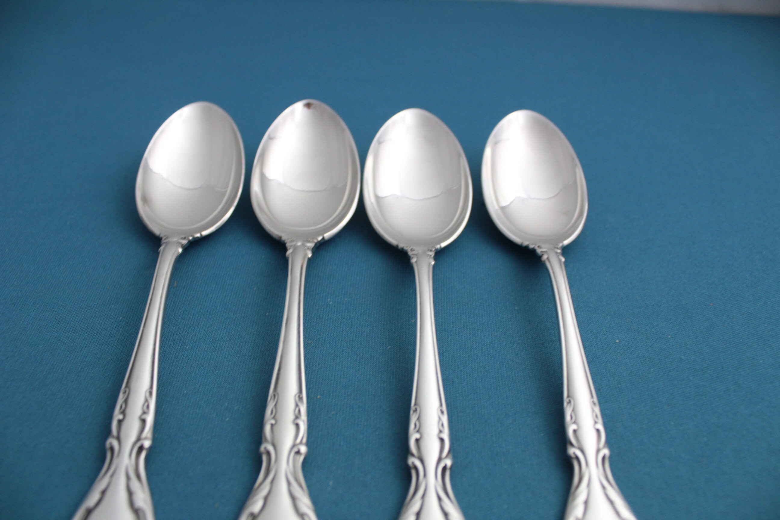 4 Teaspoons International Lyon QUEEN'S FANCY Stainless 6 - Etsy