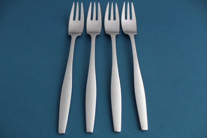 4 Dinner Forks Dansk VARIATION V Satin IHQ Stainless Finland 8" - Etsy