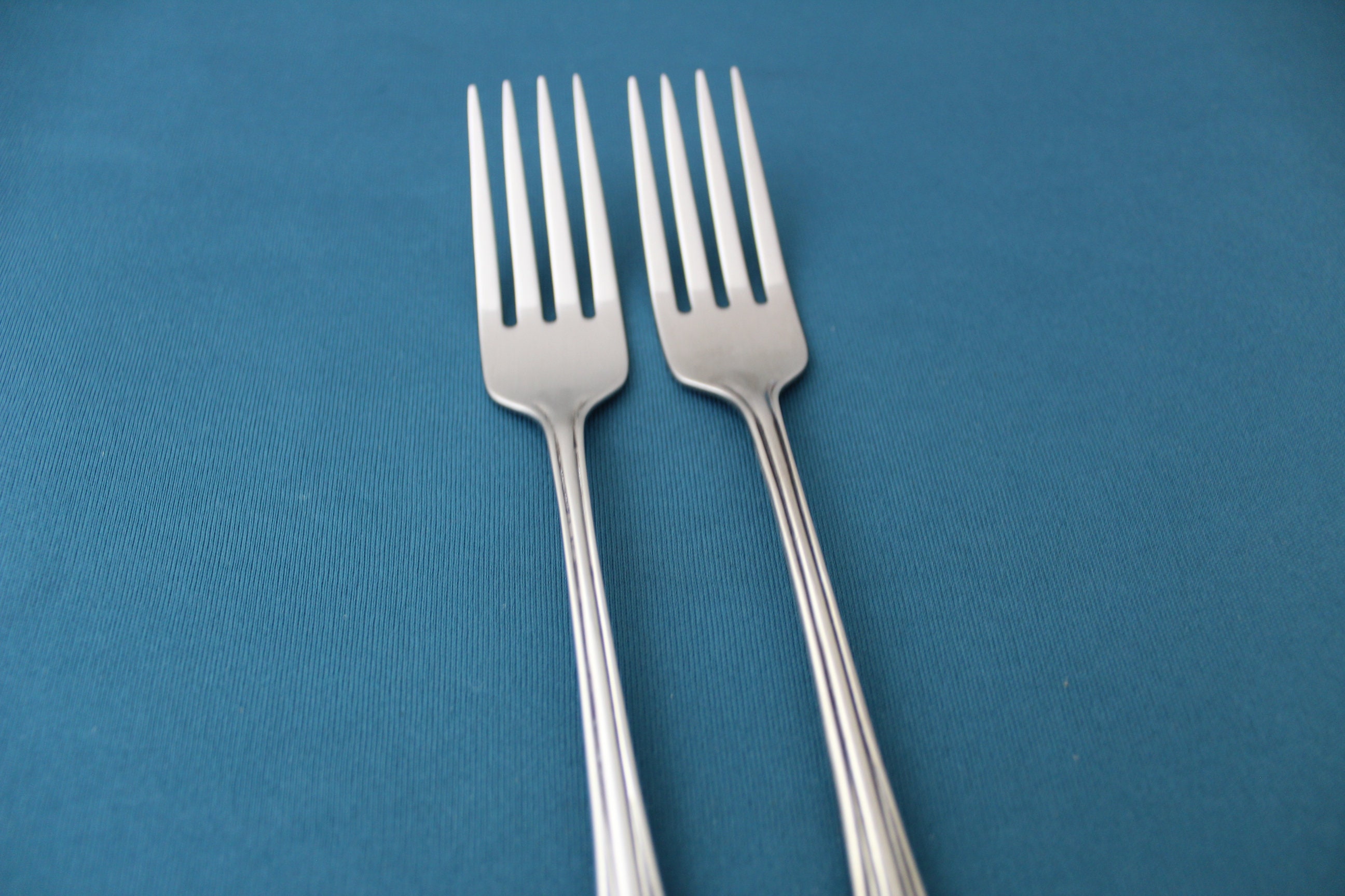 2 Dinner Forks Oneida Distinction REMBRANDT Stainless 7 - Etsy