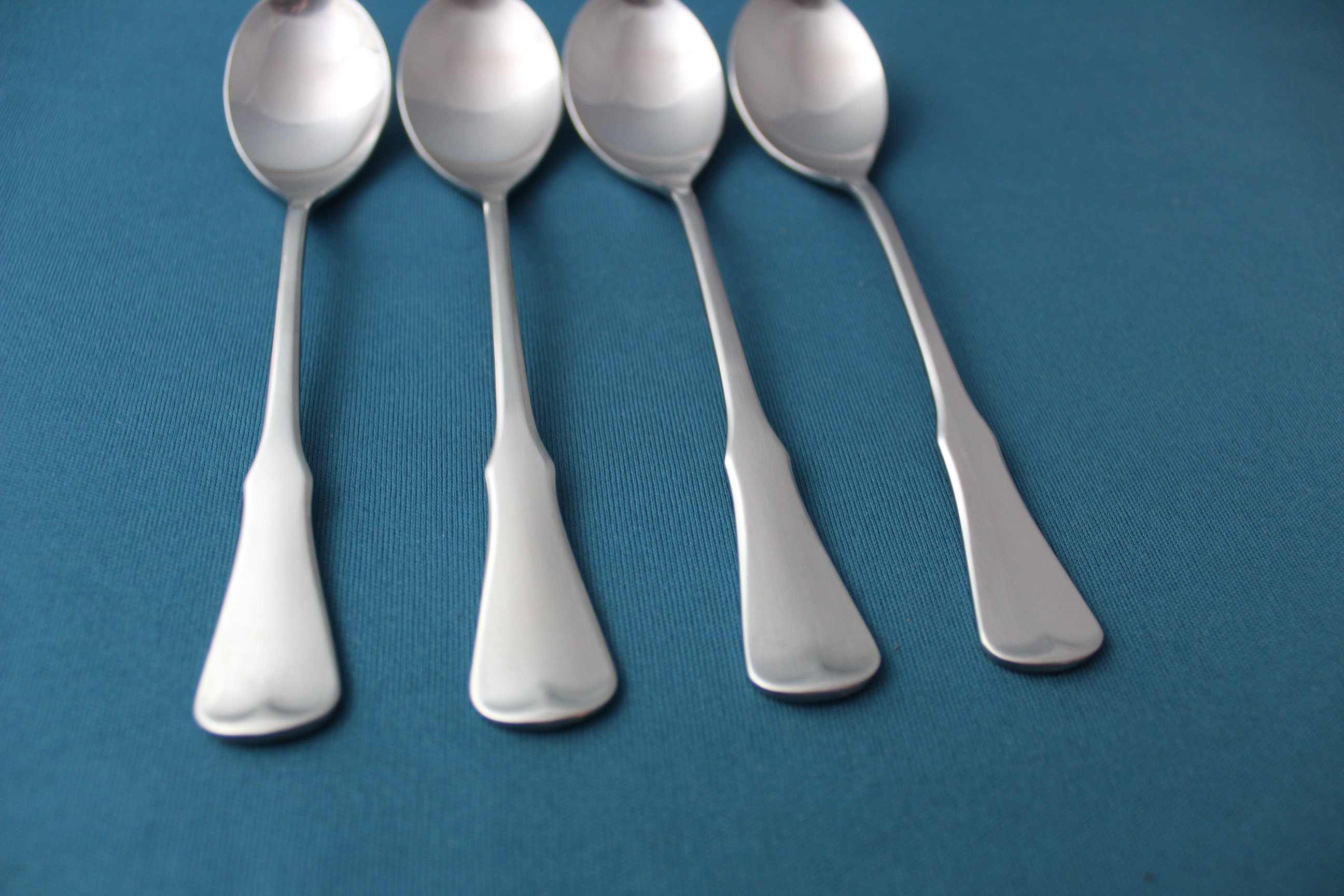 4 Ice Cream Spoons PATRICK HENRY Oneida Community Stainless Flatware ...
