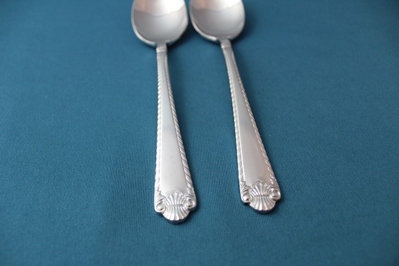 2 Place Oval Soup Spoons Wallace FRENCH SHELL 18/8 Rope Front - Etsy