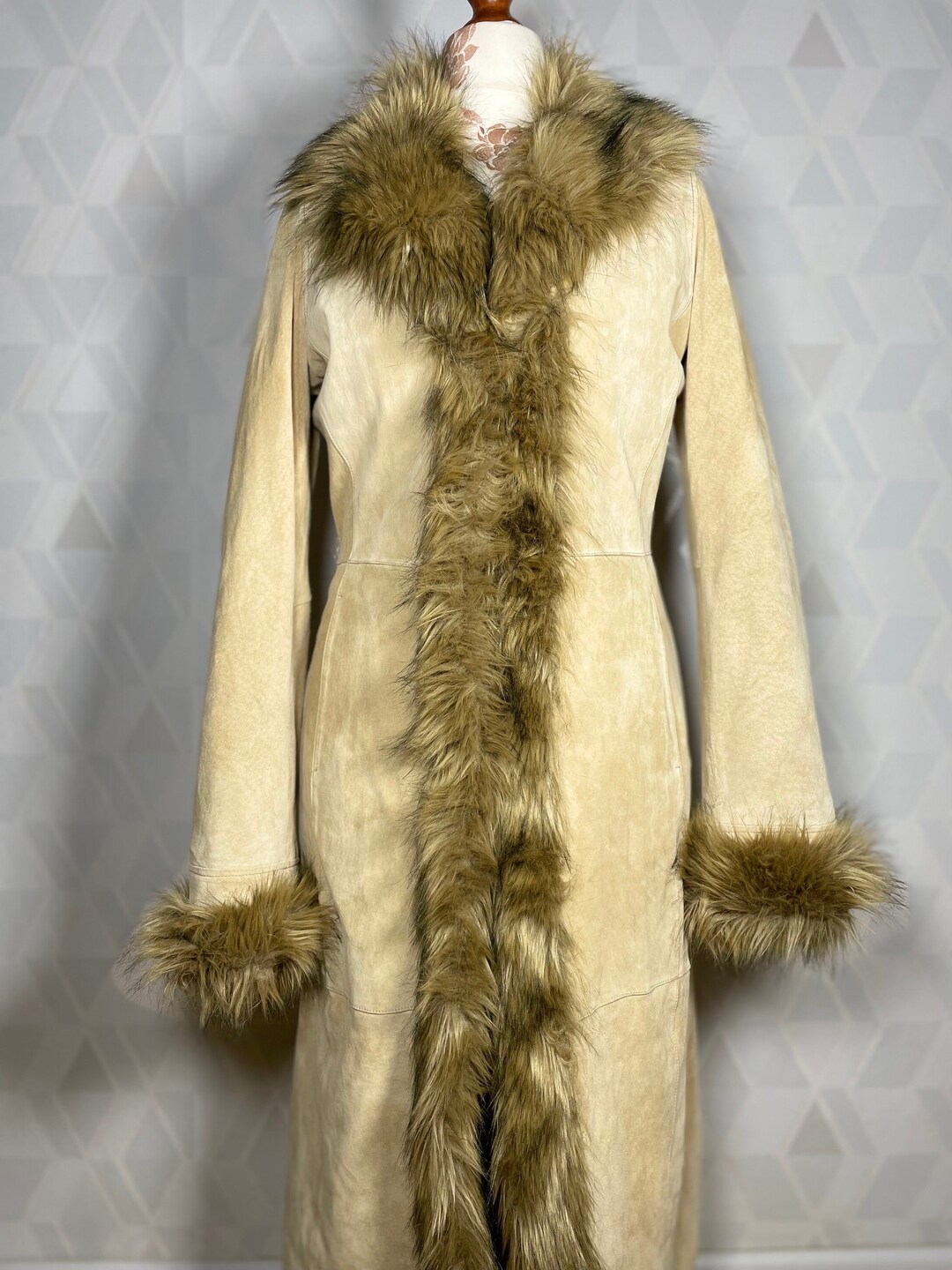 Penny Lane_ Inspired 70s Coat Interestingly Stitched Groovy Full Lenth ...