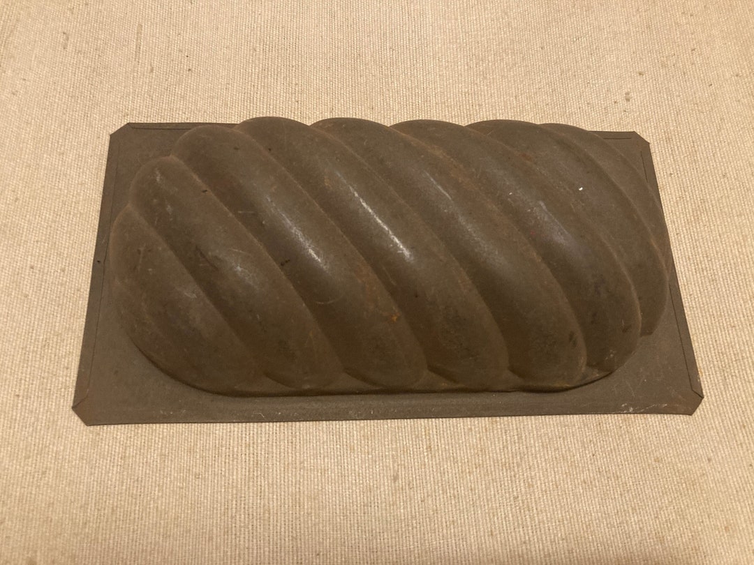C.1900 Metal Bread Mold - Etsy