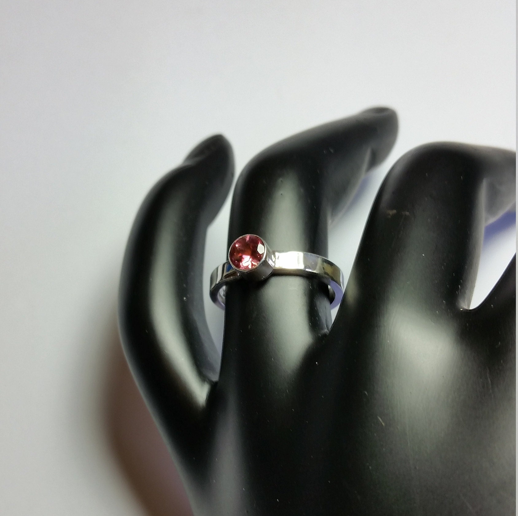 Zilveren ring met roze/rode toermalijn 5 mm facet geslepen | Etsy