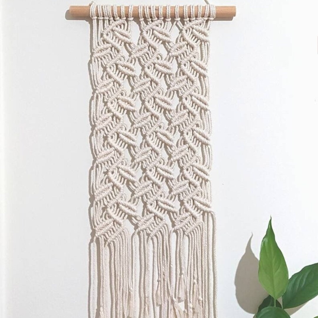 Macrame Leaf Pattern Wall Hanging - Etsy