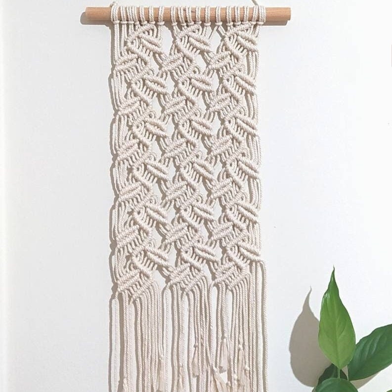 Macrame Leaf Pattern Wall Hanging - Etsy