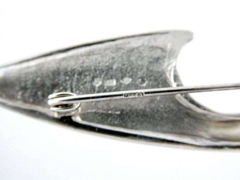 English Sterling Silver Claw Crest Brooch Head Facing Right Mark 925 3 ...