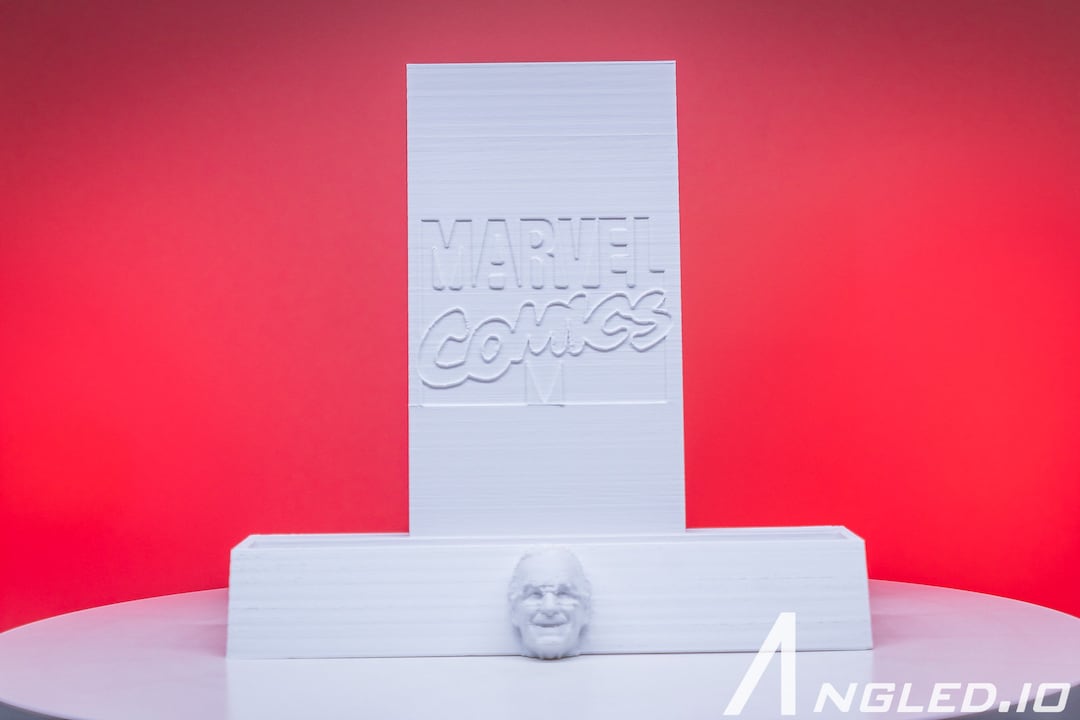 Marvel Comic Book Stand Comic Book Holder - Etsy