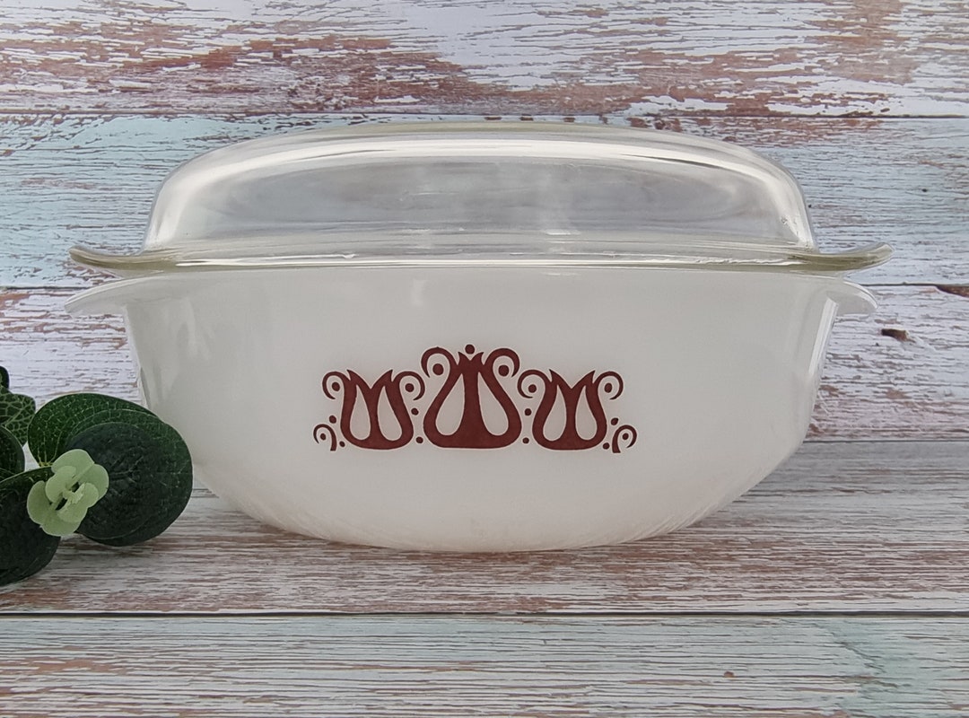 Mint Vintage Australian Crown Pyrex 3.5 Pint Round Casserole and Lid ...