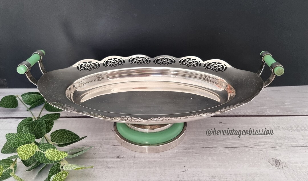 Vintage Lewbury Australia Green Bakelite & Silver Art Deco Pedestal ...