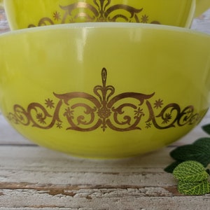 Vintage Agee (australian) Pyrex Oval Cinderella Mixing Bowl Set ...