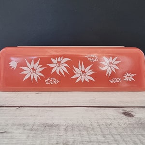 Vintage Agee australian Pyrex Rose Flannel Flower COB 400 4 Pint Oblong ...