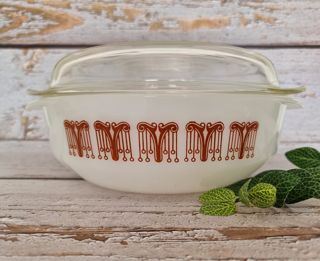 Vintage Australian Pyrex Ovenware 2.25L Round Casserole & Lid ...
