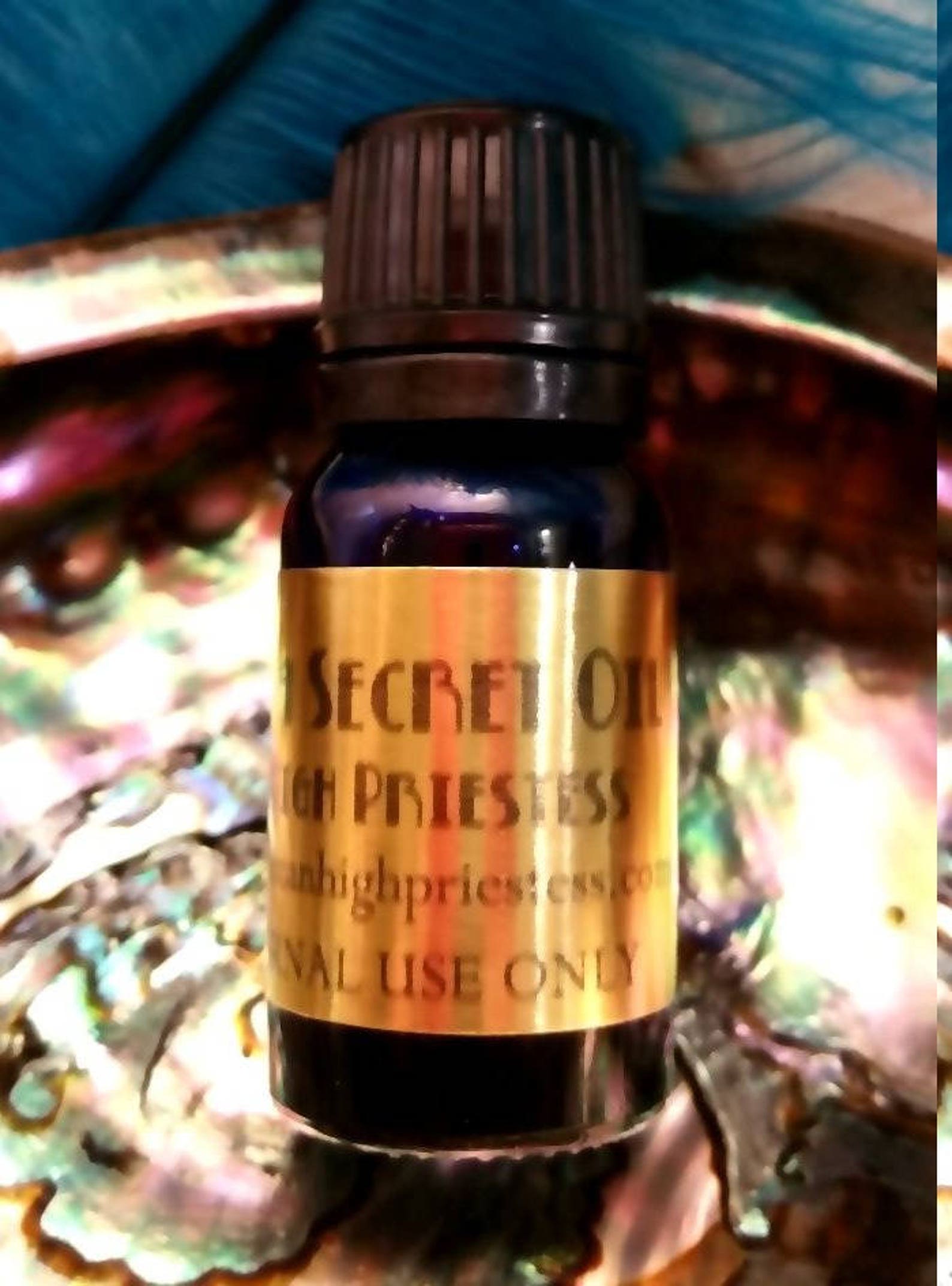 Keep A Secret Spell Oil: Protect Your Privacy and Keep Lips | Etsy