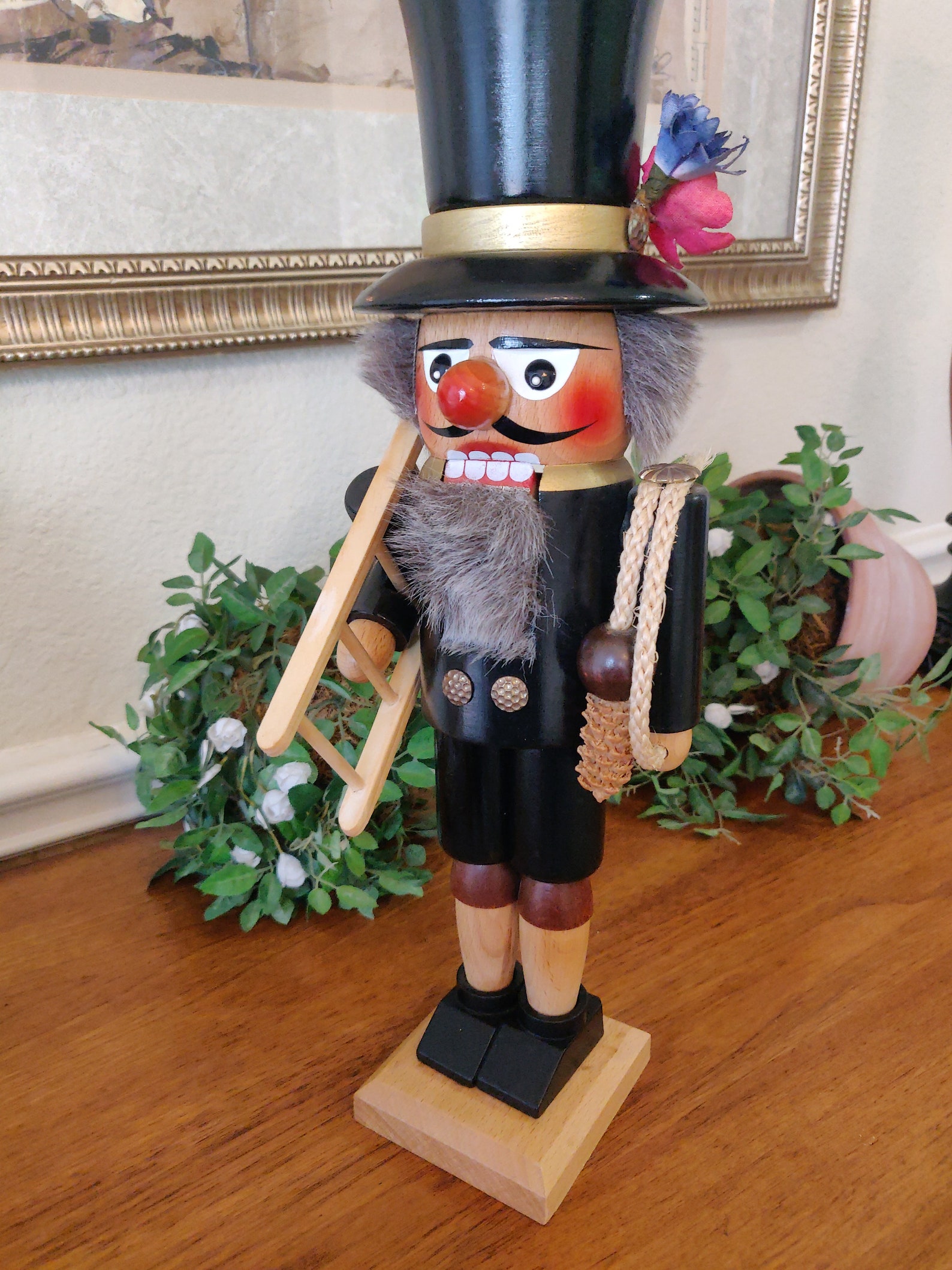 Why is the German Chimney Sweep / Schornsteinfeger so Lucky?