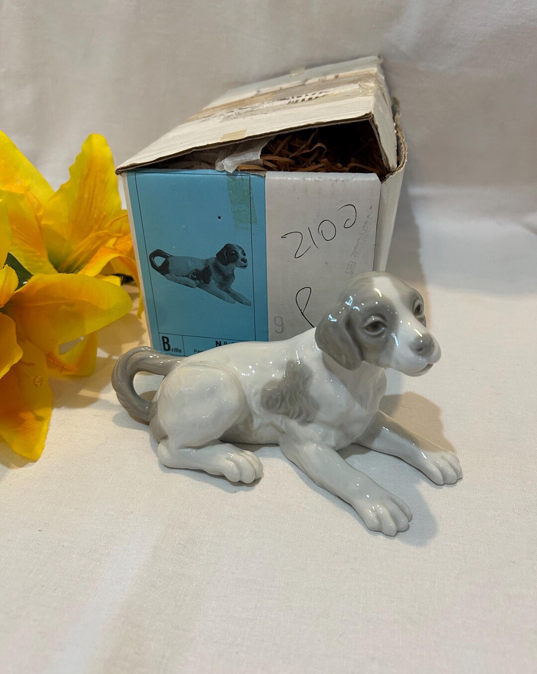 Boxed Retired Lladro NAO Dog perro Acostado-lying Dog 58 Porcelain ...