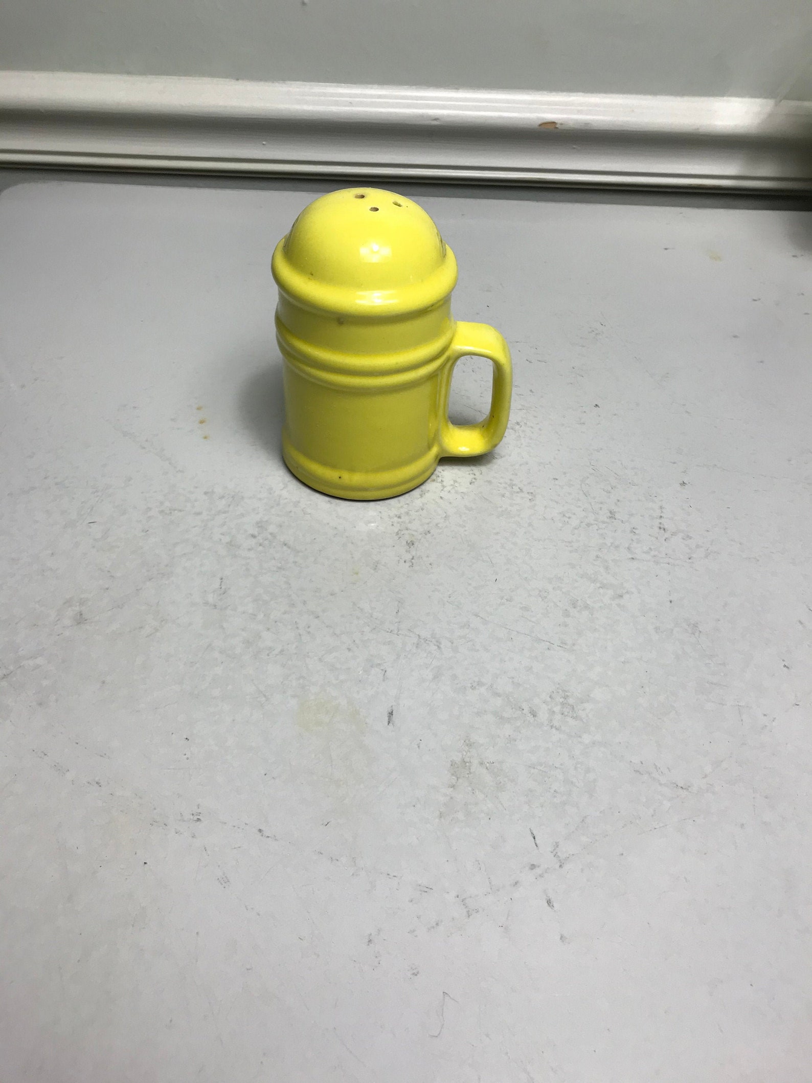 Yellow Salt or Pepper Shaker Large Ceramic Vintage - Etsy