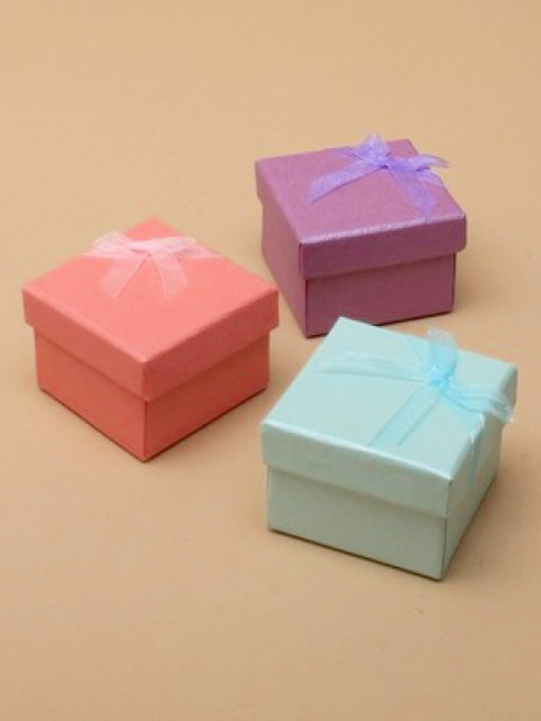 PRETTY RINGBOXES With RIBBONS and Foam Backed White Flocked Inserts ...