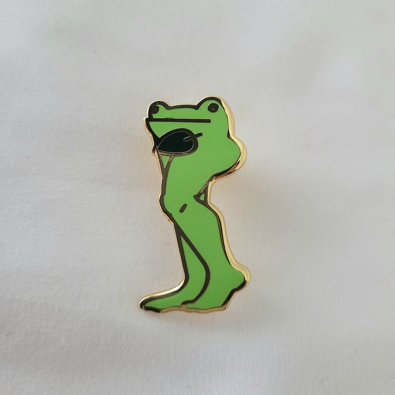 Leg Day Larry Buff Muscle Frog Hard Enamel Pin - Etsy