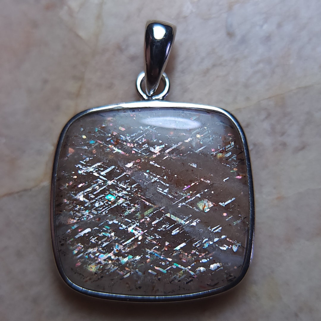 Australian Rainbow Lattice Sunstone Pendant 24 X 21mm A4249 - Etsy
