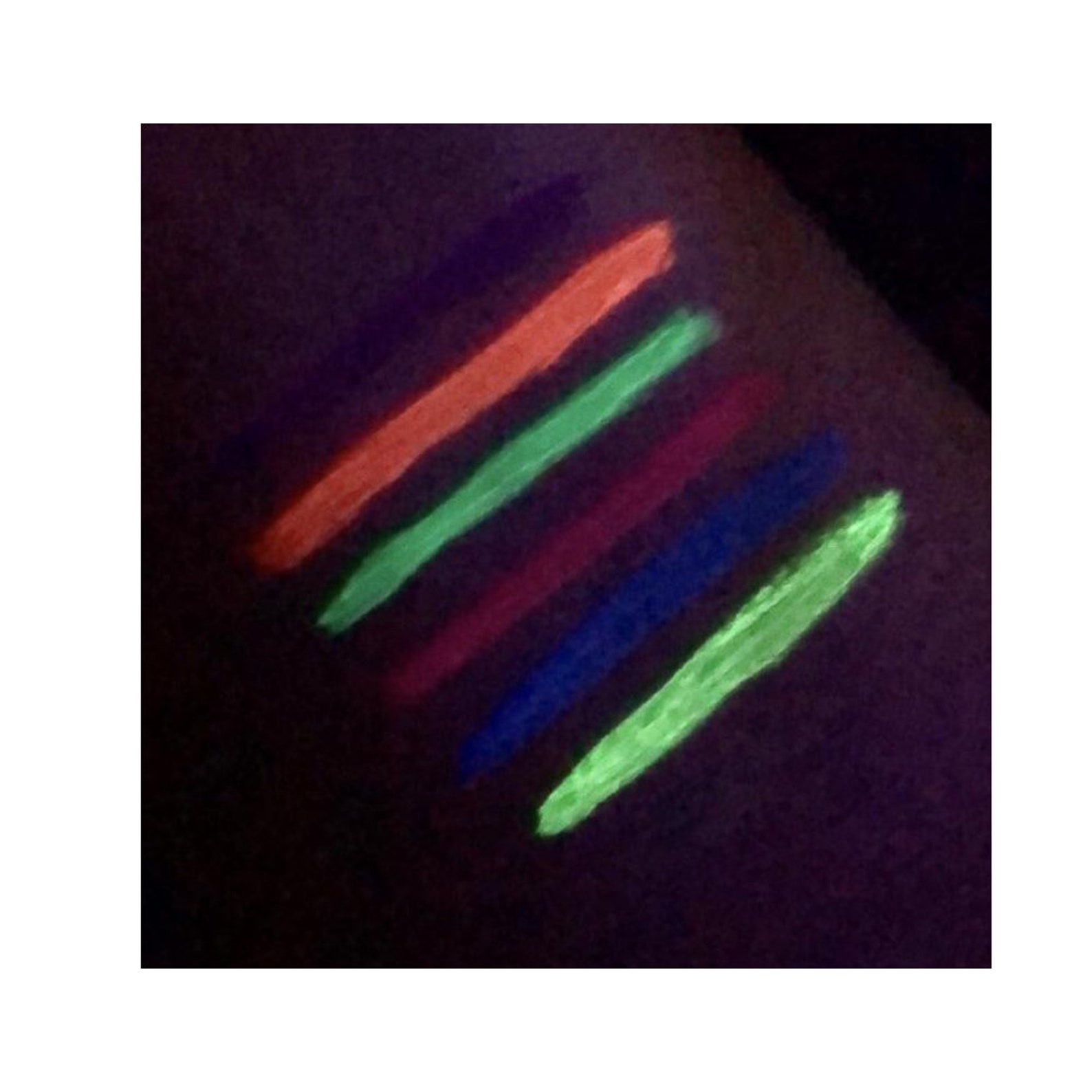 Neon Yellow Eyeliner - Water-proof, Smudge-proof, Long-lasting. Dries ...