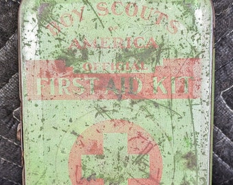 Vintage Boy Scouts First Aid Kit With Working Clasp - Etsy