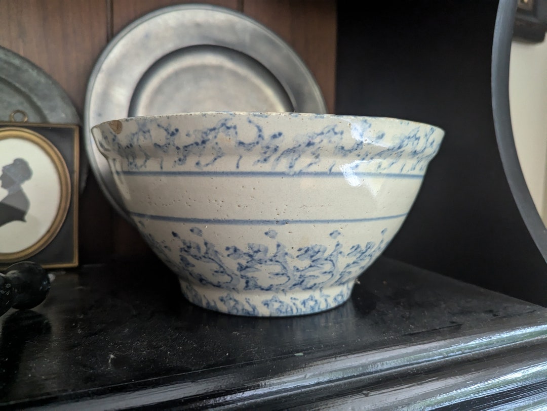 Vintage 19th Century Blue Spongeware Bowl - Etsy