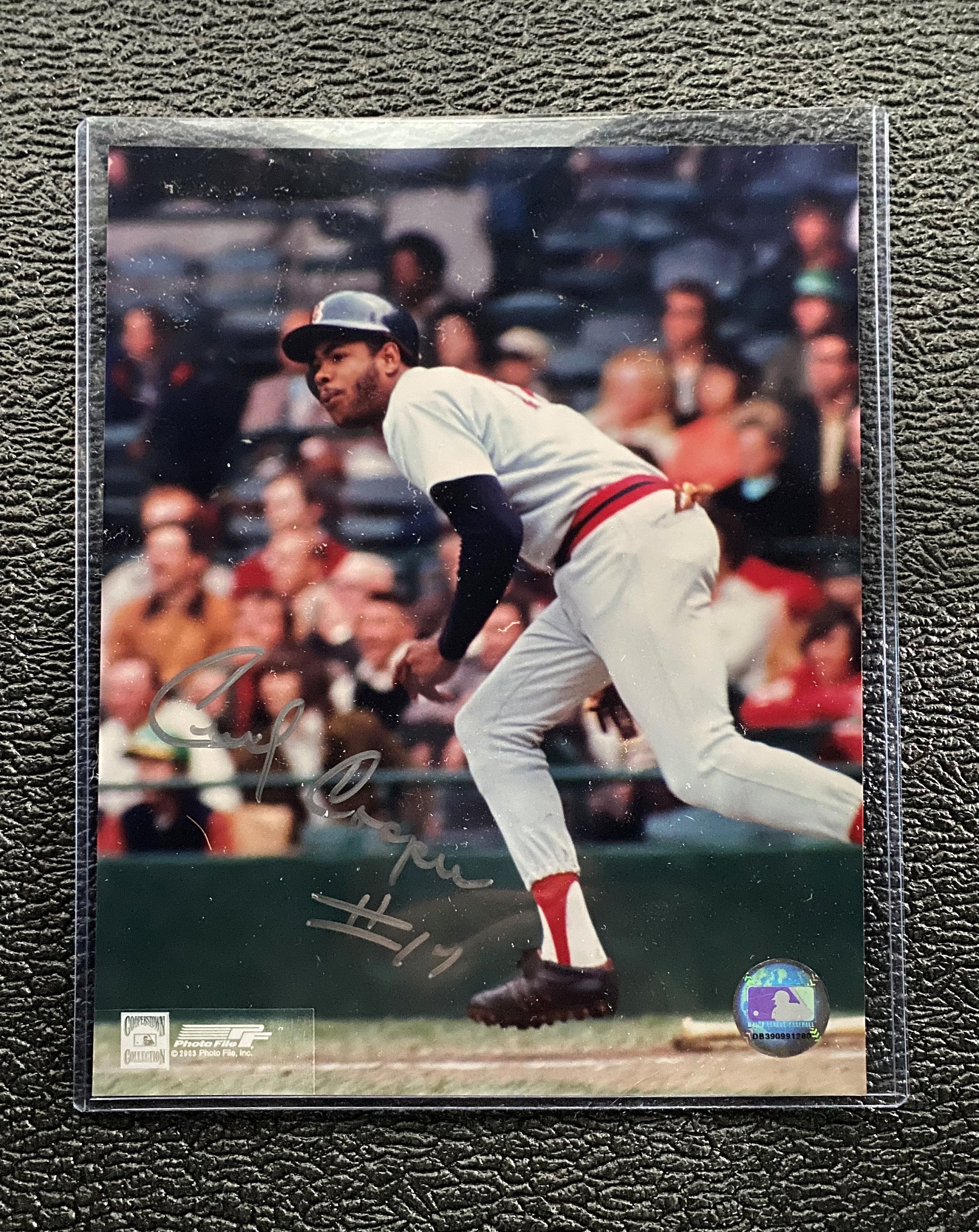 Cecil Cooper 8x10 Photograph. Hand Signed by Cecil. Includes ...