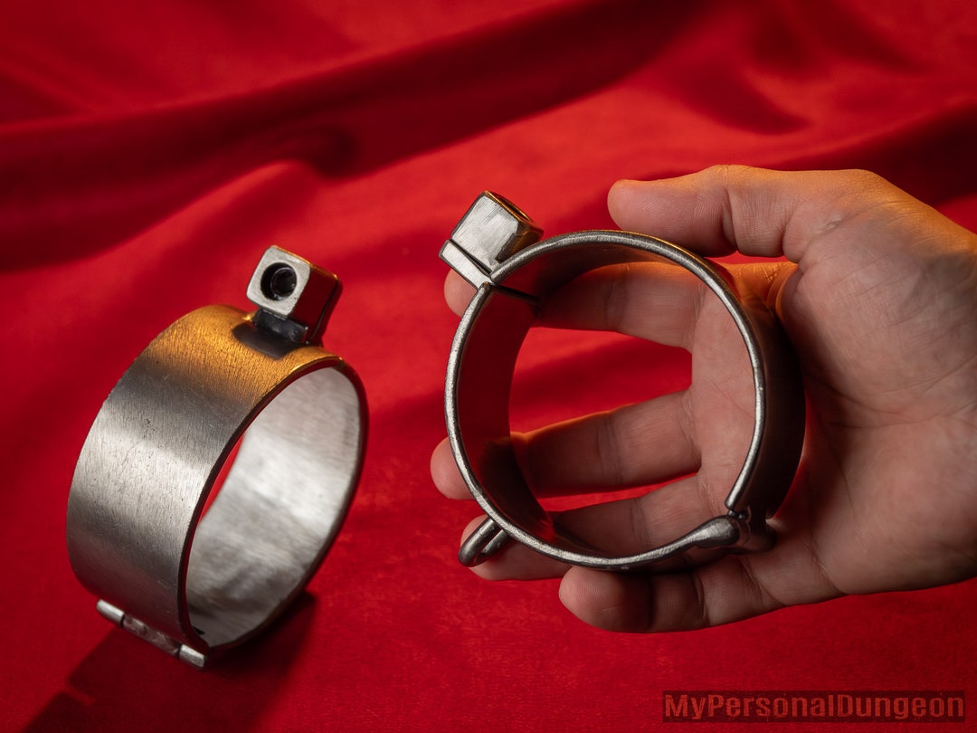 Ready To Ship Steel Ankle Shackles 4cm 16 Wide M Size Dungeon Manacles Steel Restraints