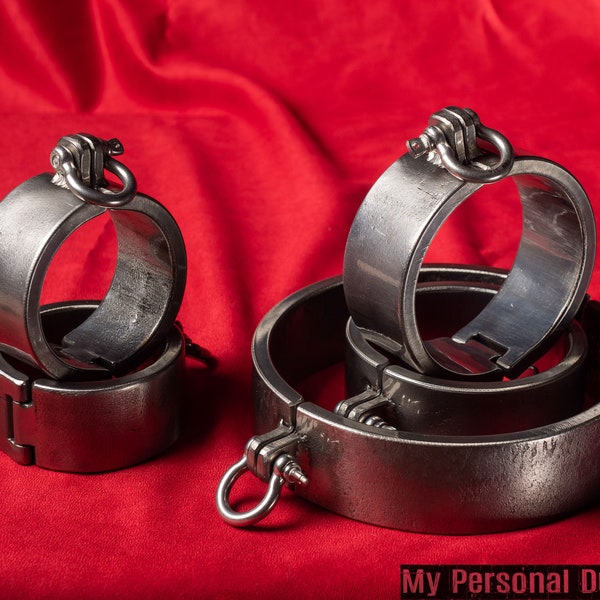 Dungeon Shackles - Etsy