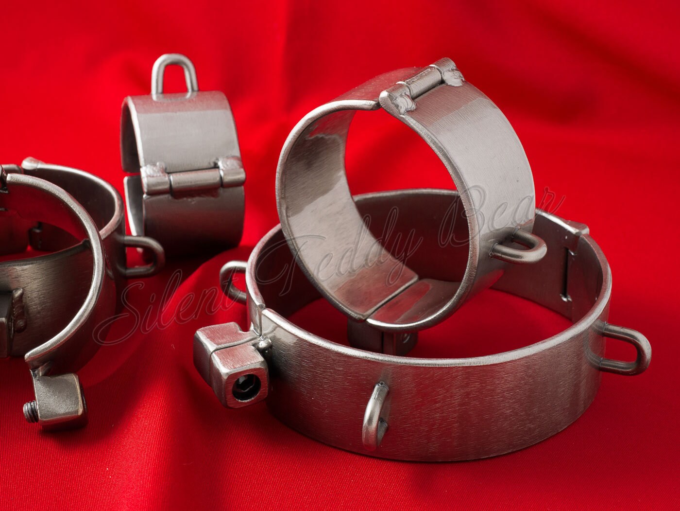 BDSM heavy steel shackles 1.6 wide. 8 attachment loops | Etsy