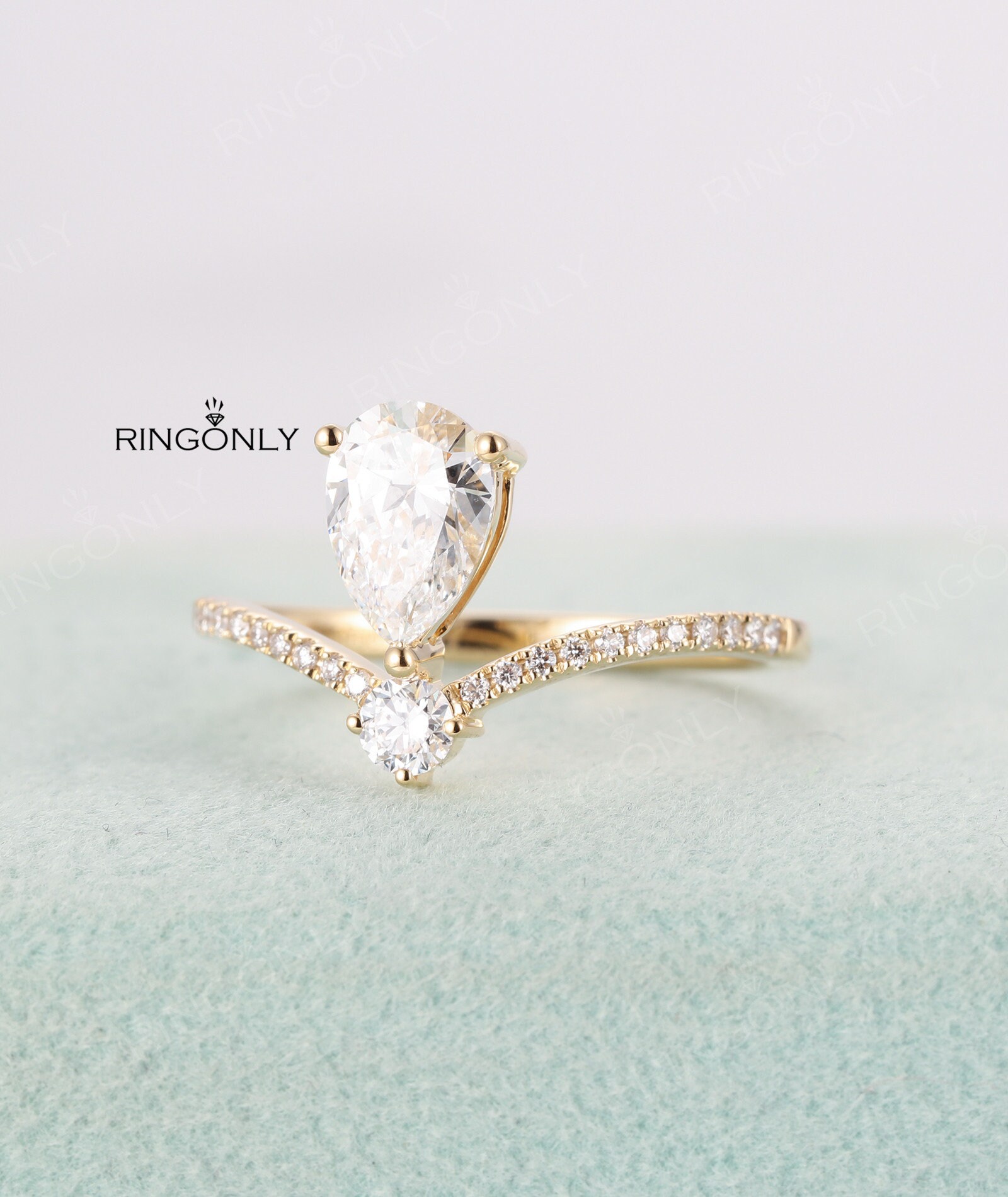 Rose Gold Engagement Ring Women With a Pear Shaped Cut - Etsy