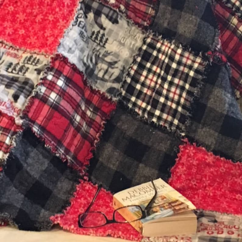 Comfy Cozy Red & Black Flannel Rag Quilt Throw, Valentine Gift to Keep ...