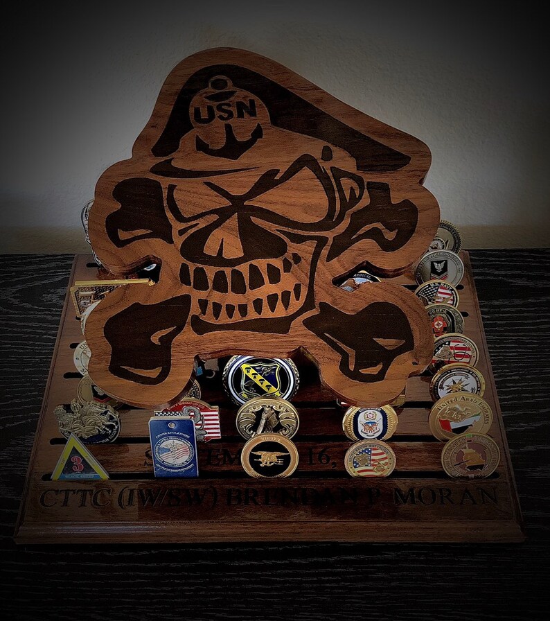 Navy Chief Skull Challenge Coin Display - Etsy