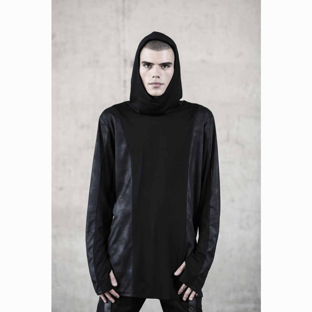 Regis Blouse: Avant-garde Black Viscose Top With Thumbholes - Etsy ...