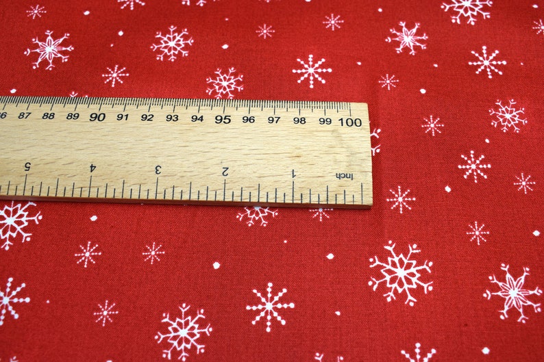 Red Snowflake Fabric Christmas Fabric Quilting Fabric Just - Etsy