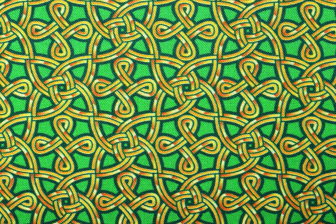 Emerald Green Celtic Knot Fabric: Quilting Treasures - Price by Half ...